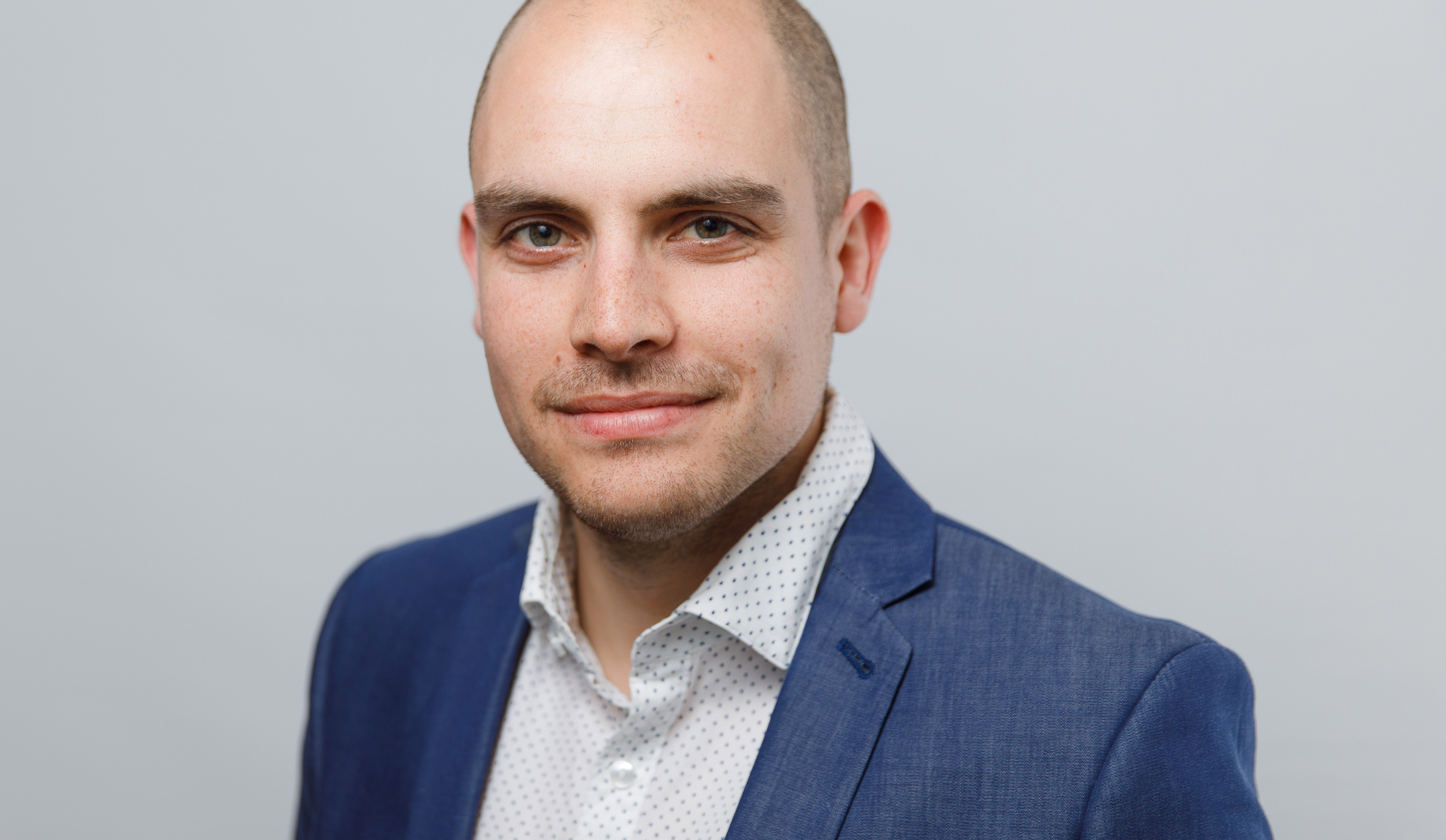 Dr Marc van der Schee